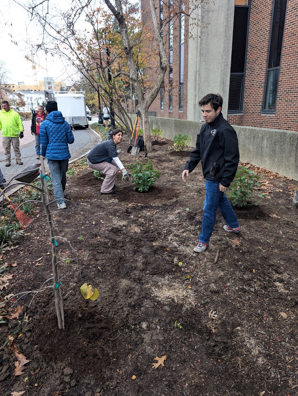 HORT 317 Gains Hands-On Experience with Purdue Grounds | Purdue ...