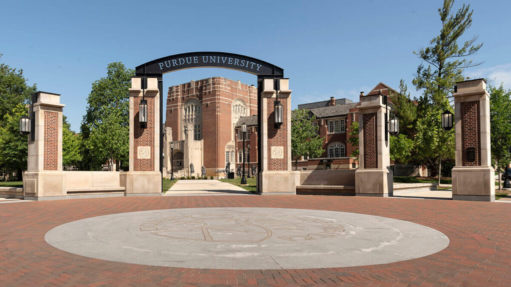 Purdue trustees approve 2025 budget that includes frozen tuition ...