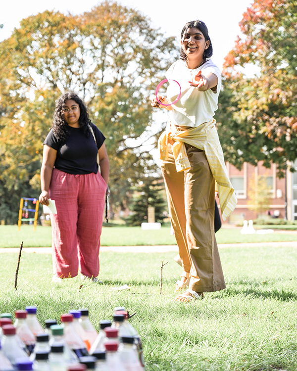 Photo recap: Purdue Student Union Board’s Harvest Fest - News