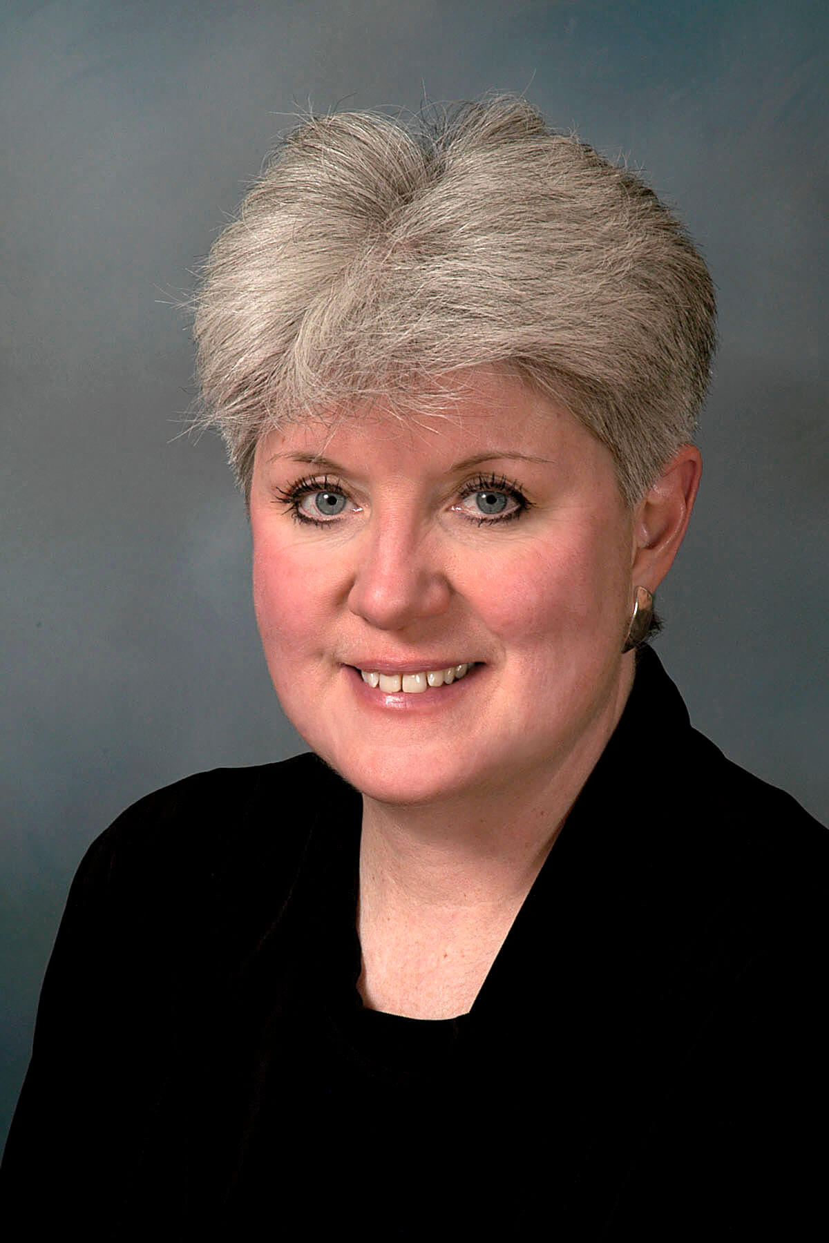 College of Education honors distinguished alumni