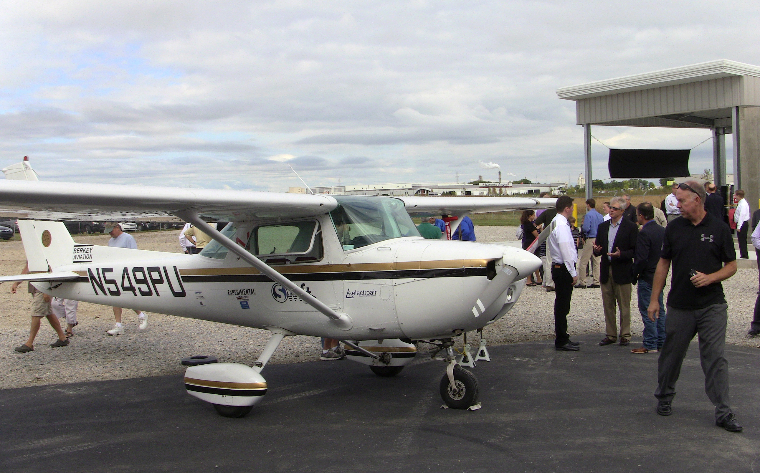 Swift Fuels LLC opens aviation gasoline blending facility - Purdue ...