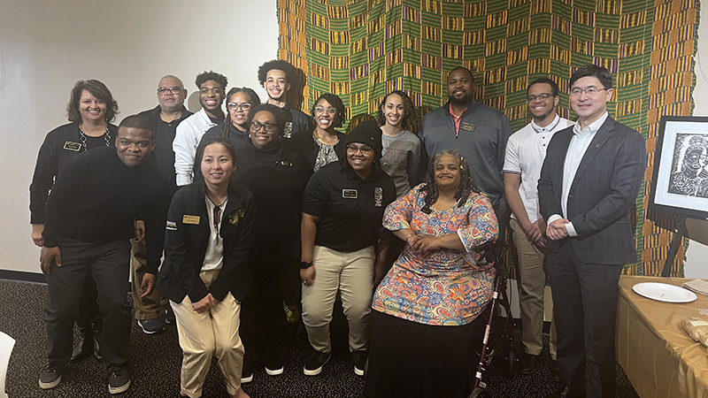 President Chiang visits cultural centers - Purdue University News