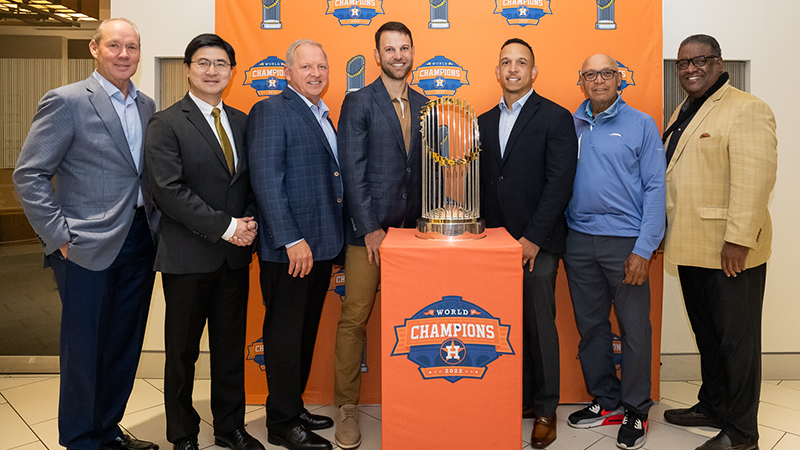 Purdue alumni join President Chiang for an evening in Houston - Purdue ...